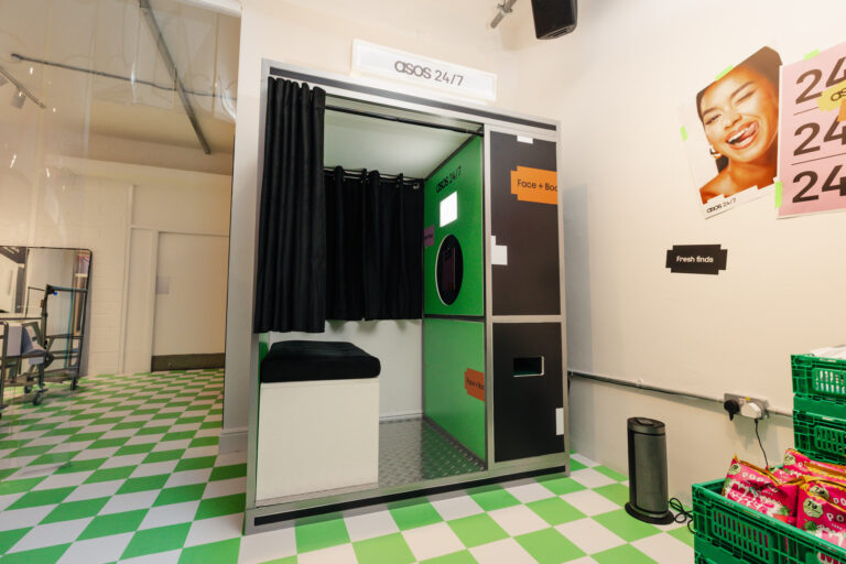 Asos Receipt Booth - Megabooth