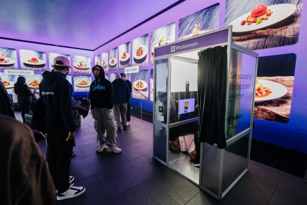 Megabooth Photo Booths | Creative Photographic Experiences